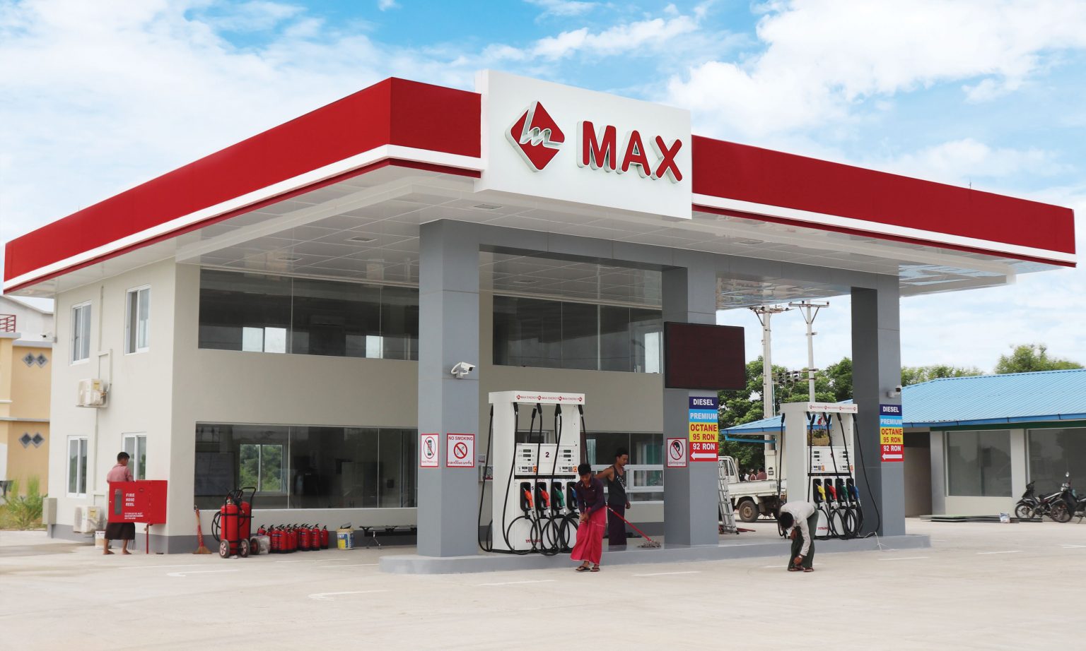 Max Energy | Stations